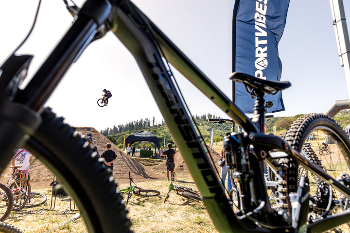 Guia cable Fox 2026 Lower Fox Podium Fork – SPORTVIBES